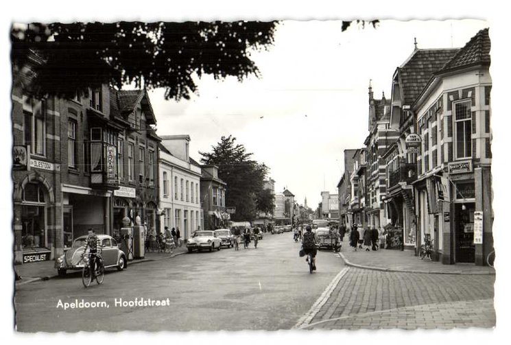 Hoofdstraat Apeldoorn (jaartal: 1960 tot 1970) - Foto's SERC