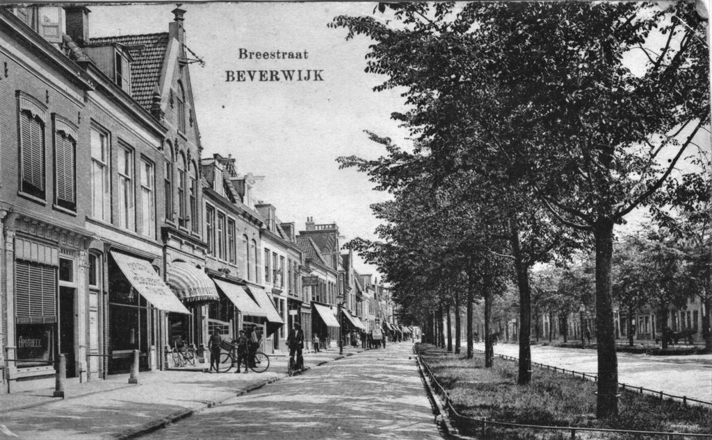 Breestraat Beverwijk (jaartal: 1930 tot 1940) - Foto's SERC